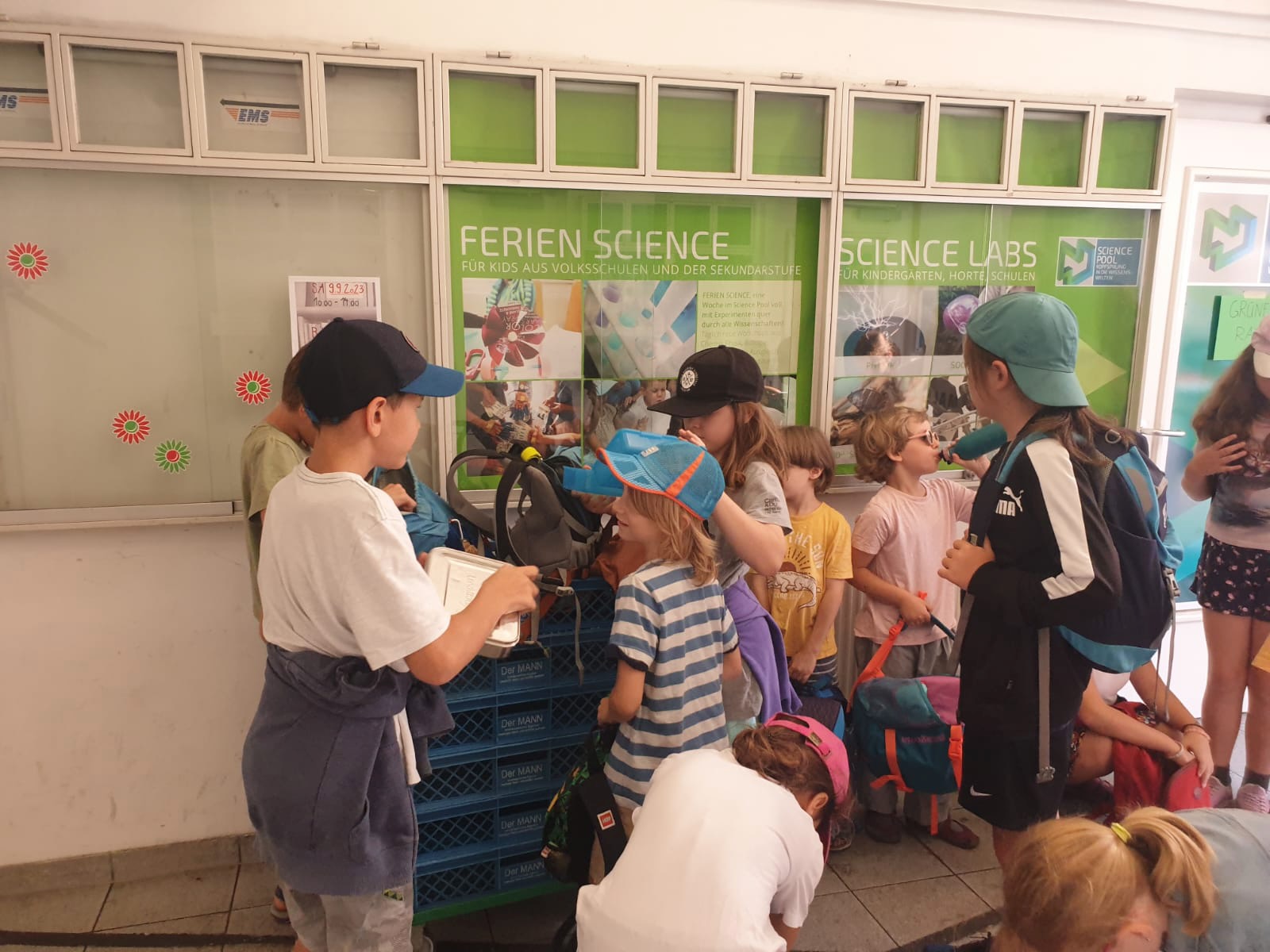 Lehrausgang zum Science-Pool - .alf Schule